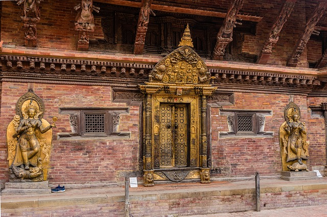 Kathmandu Durbar Square - The Ultimate Guide (2026) - Seek To Travel